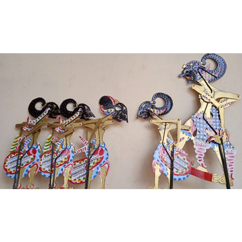 Jual KERAJINAN TANGAN WAYANG PANDAWA MAINAN EDUKASI WAYANG KULIT KERTAS ...