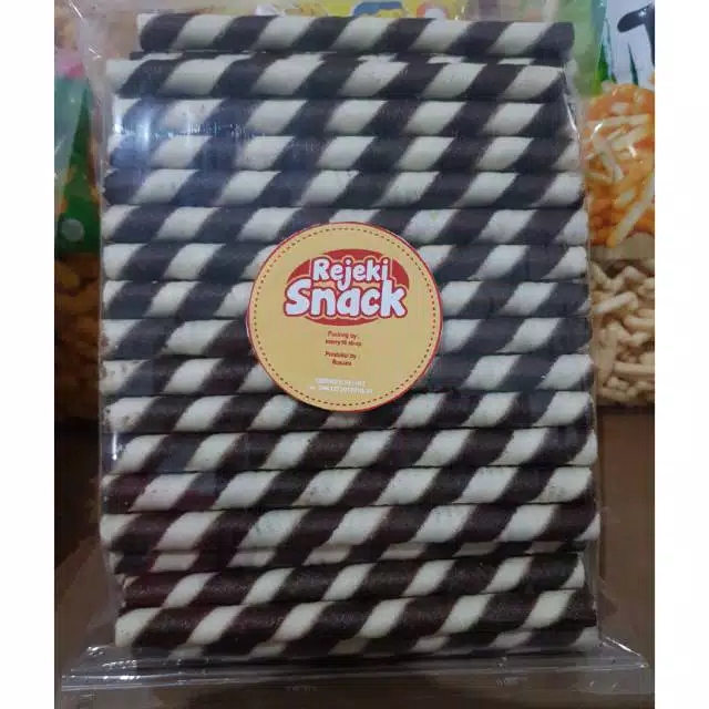 Jual Wafer Roll REJEKI SNACK 200 gram | Shopee Indonesia