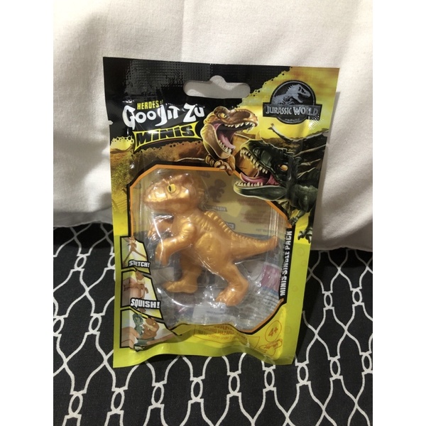 Jual giganotosaurus gold goo jit zu | Shopee Indonesia