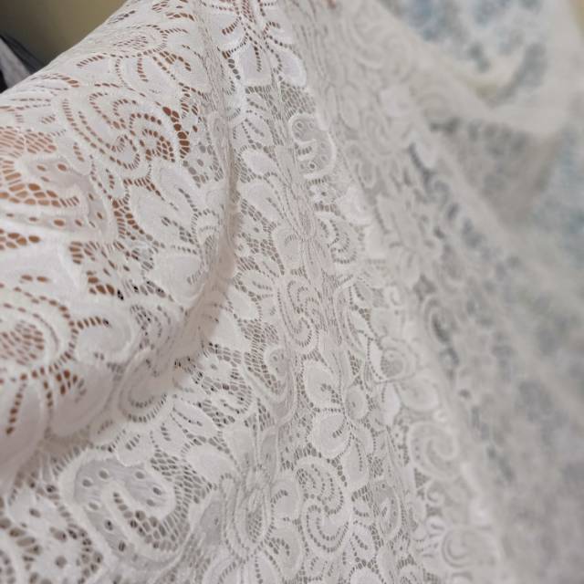 Jual [Clearance Sale] Kain Brokat Stretch Sofia - Off White (Putih ...