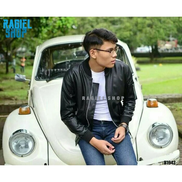 Jual Jaket Bomber Kulit Pria Hitam Sintetis Viena Furing Dormil Zipper ...
