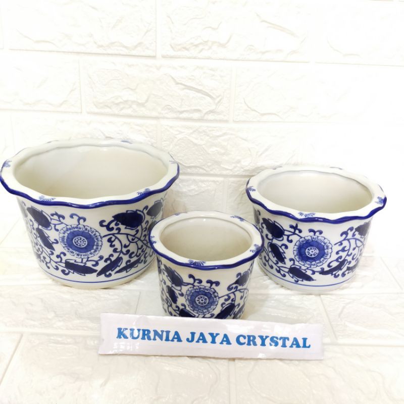Jual Pot Tanaman Keramik Bulat Biru Putih ukuran 20 cm, 15 cm, 10 cm ...
