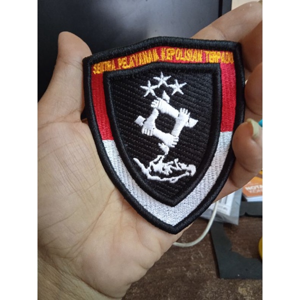 Jual logo spkt (sentral pelayanan kepolisian terpadu) bordir timbul ...