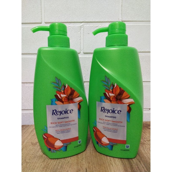 Jual Rejoice Shampoo Rich Soft Smooth 600ml | Shopee Indonesia
