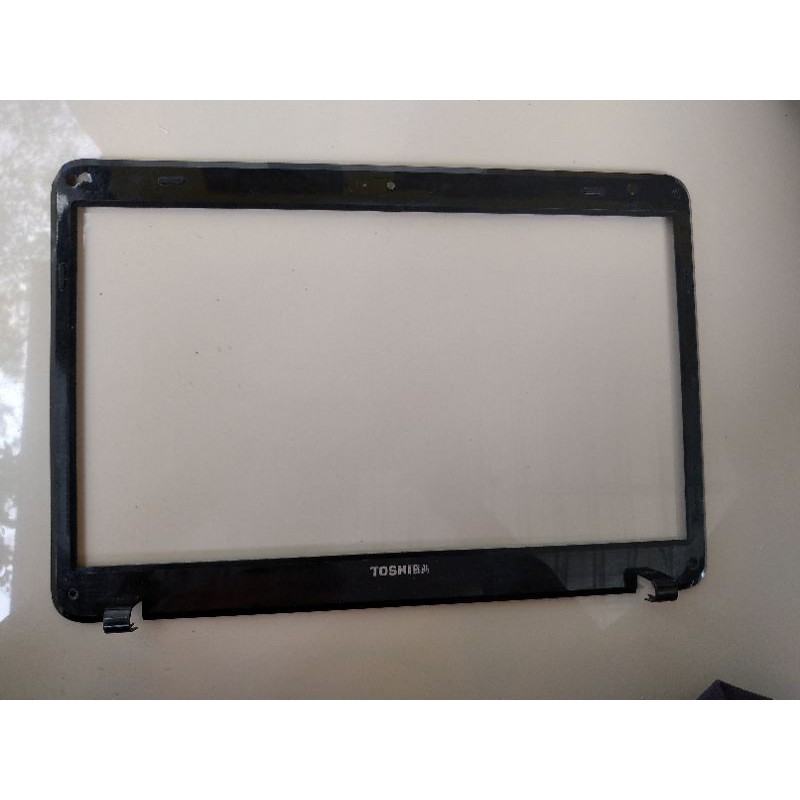Jual casing bagian depan frame lcd led laptop Toshiba Satelite L745 ...