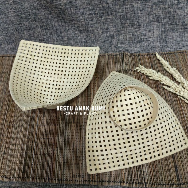 Jual Pincuk Bambu Kaki - Pincuk alas makanan - wadah pecel | Shopee ...