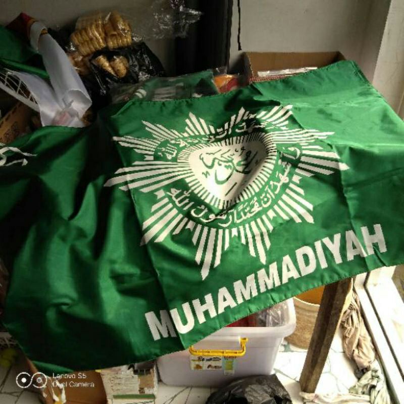 Jual Bendera Muhammadiyah 120x80 bijian | Shopee Indonesia