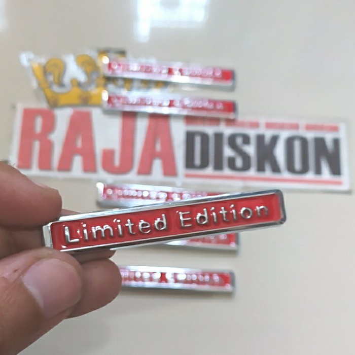 Jual Emblem Logo Mobil LIMITED EDITION Besi Merah Metal | Shopee Indonesia