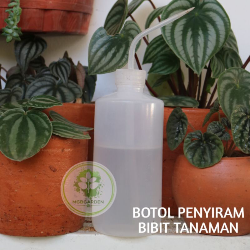 Jual BOTOL PLASTIK PENYIRAM BIBIT TANAMAN 500ML | Shopee Indonesia