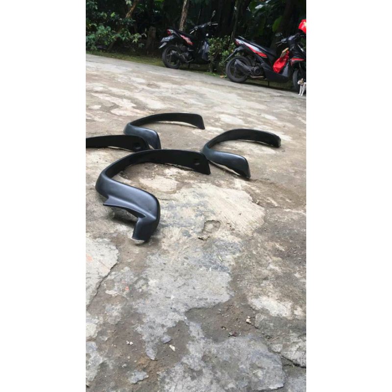 Jual over Fender Nissan Terrano Kingsroad Model ORI polos | Shopee ...