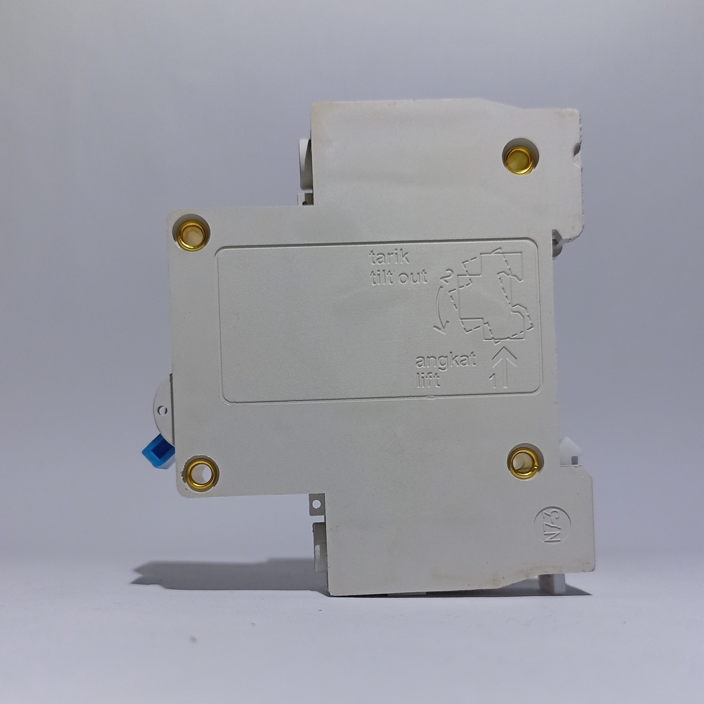 Jual MCB Listrik Merlin Gerin Biru SPLN 2A 4A 6A 10A 16A 20A 25A 32A ...