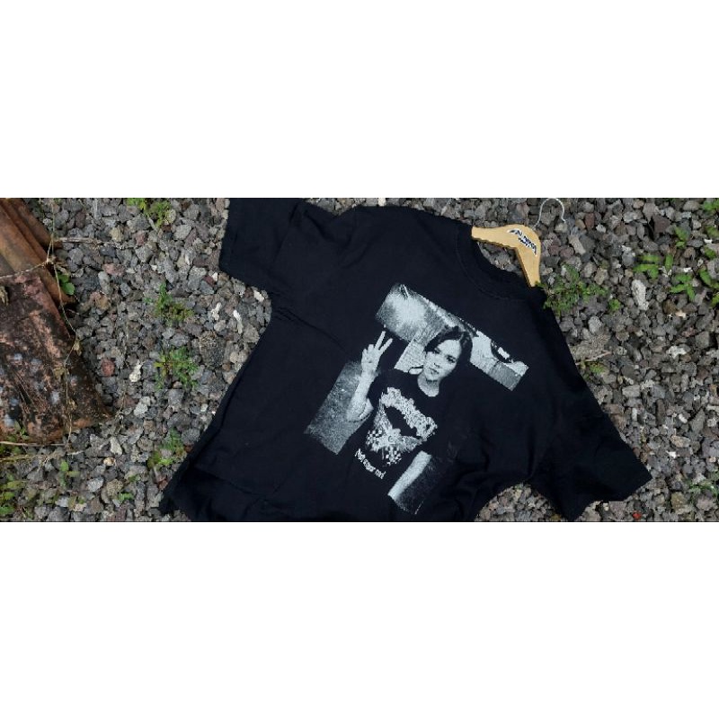 Jual KAOS SERINGAI X RAISA OFFICIAL No botleg | Shopee Indonesia Jual KAOS SERINGAI X RAISA OFFICIAL No botleg | Shopee Indonesia
