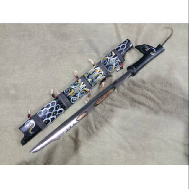 Jual MANDAU DAYAK ASLI KALIMANTAN. MOTIF TAMENG | Shopee Indonesia