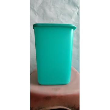Jual Tupperware Tall Square ukuran 2,2 Liter (Original Tupperware ...
