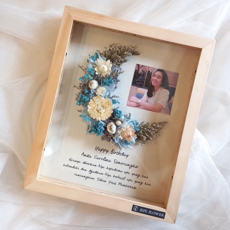 Jual Flower Frame / Kado Frame / Frame / Pigura Foto / Kado Wisuda ...