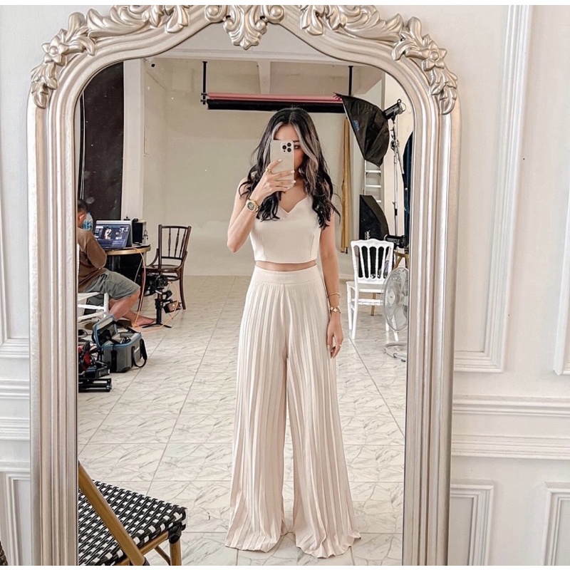 Jual ALLETA ONE SET | Shopee Indonesia