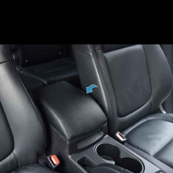 Jual Console box atau amrest mobil Xpander ( hitam dan cream) | Shopee ...