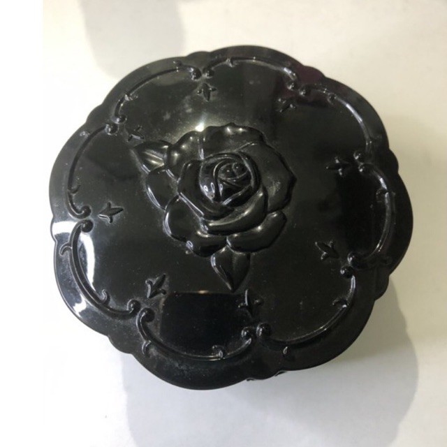 Jual PRELOVED ANNA SUI LOOSE POWDER WITH CASE | Shopee Indonesia