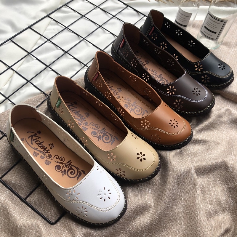 Jual Sepatu Wanita Hitam Polos Sepatu Flat Shoes Kuliah Slip-on Design ...