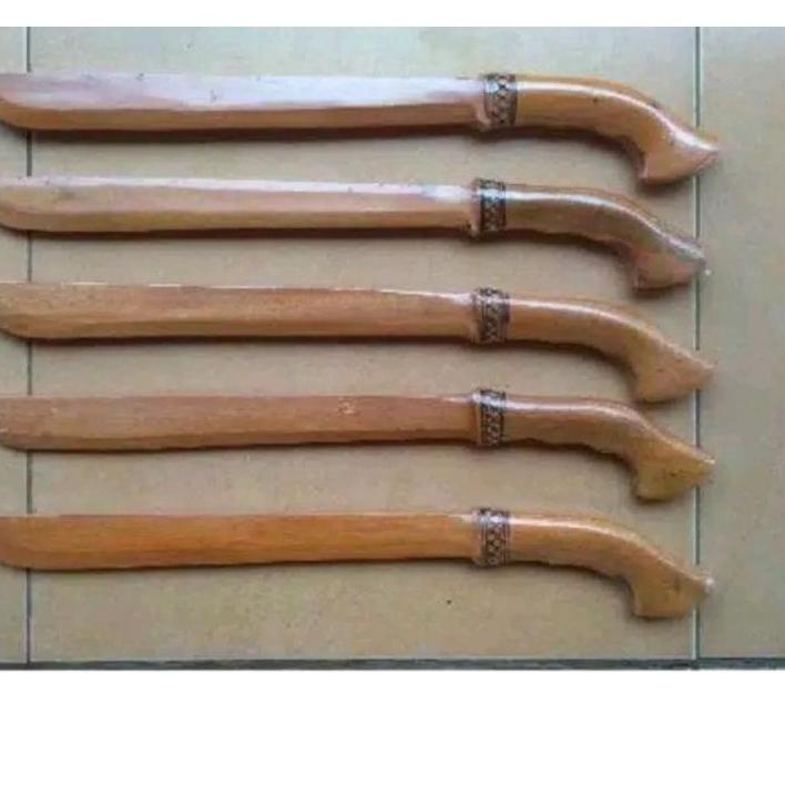 Jual -23 >> Golok IPSI Dewasa Remaja Bahan Kayu Untuk Latihan Pencak ...