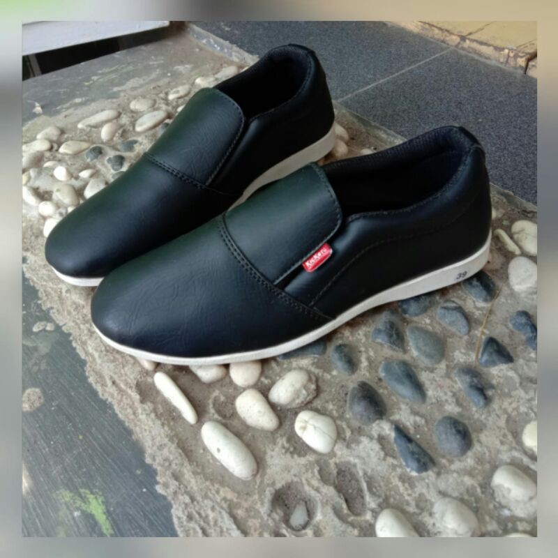 Jual sepatu | Shopee Indonesia