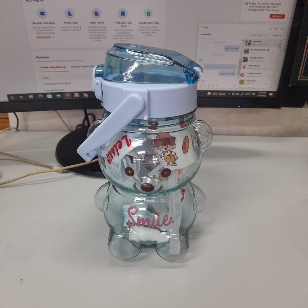 Jual Botol Viral Botol Minum Smile Bentuk Panda 1100ML Free Stiker 2D ...