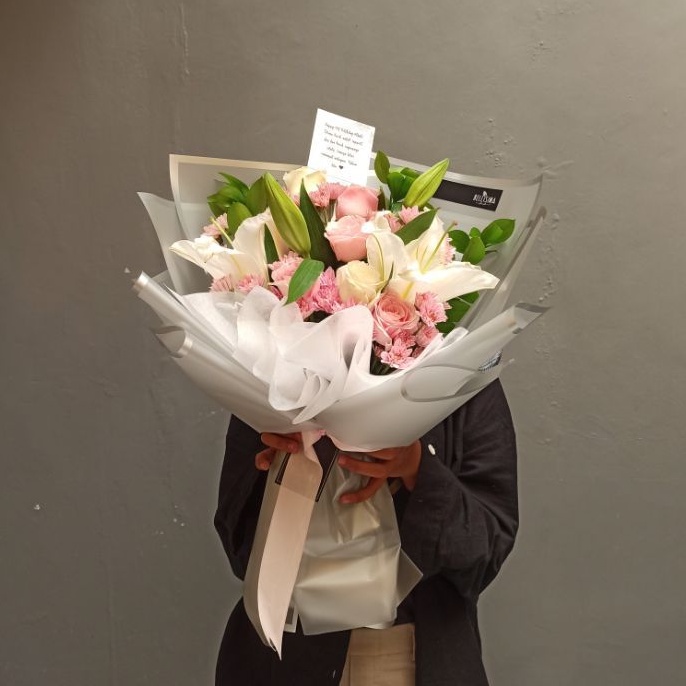 Jual Summer Lily - Buket bunga mawar krisan lily FRESH - Bellisima ...