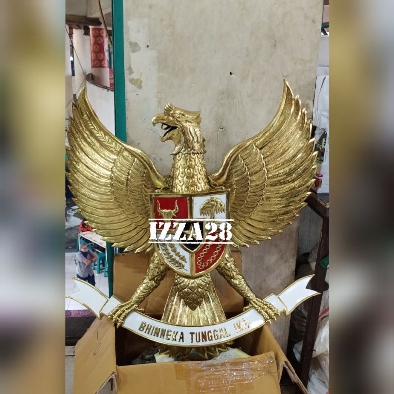 Jual patung garuda pancasila kuningan ukuran 1 meter | Shopee Indonesia Jual patung garuda pancasila kuningan ukuran 1 meter | Shopee Indonesia