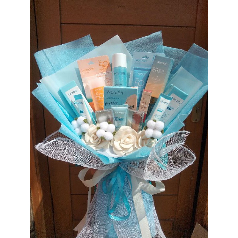 Jual Buket Makeup, Buket Bunga, Buket Wisuda, Buket Snack, Buket Coklat ...