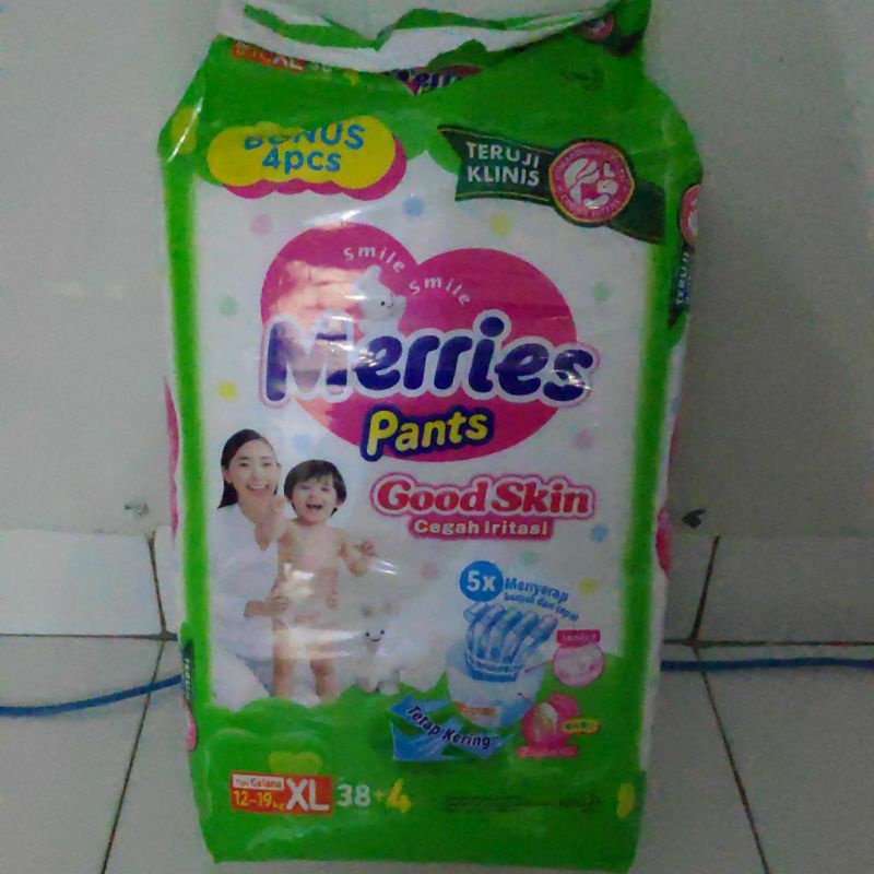 Jual popok merries hijau ukuran XL 38 | Shopee Indonesia