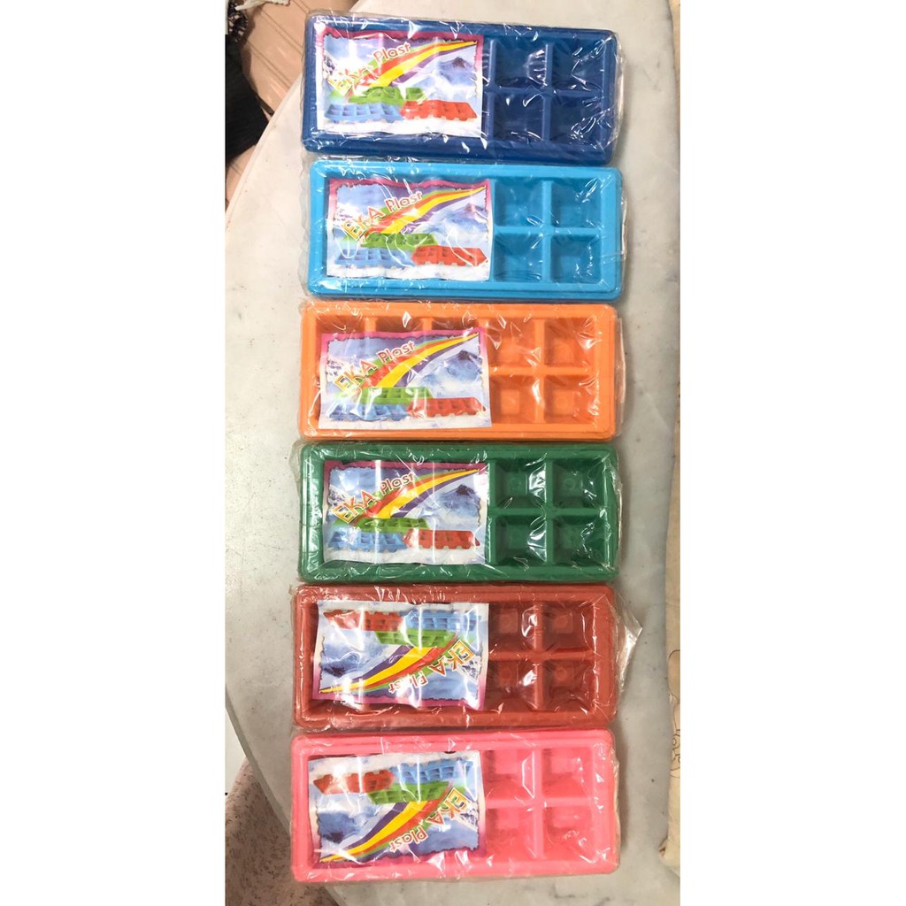 Jual Tempat es batu/cetakan es batu | merek Eka Plast | Shopee Indonesia