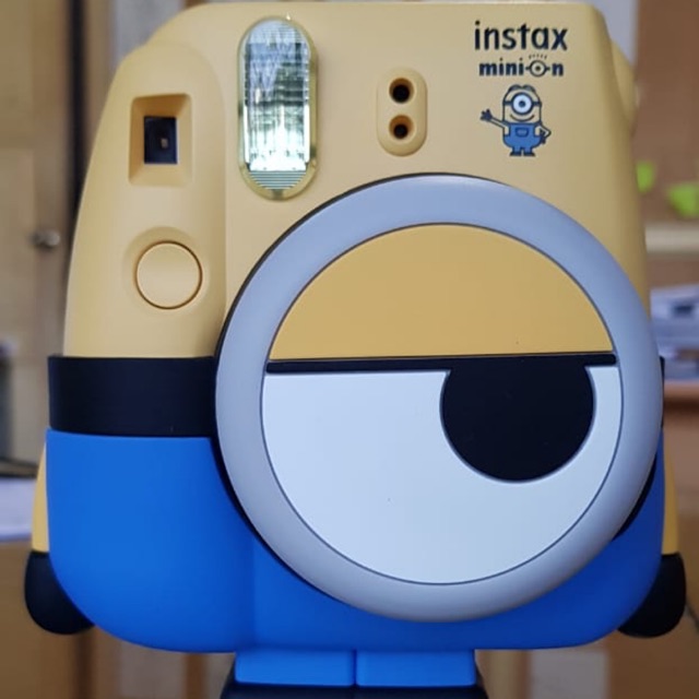 Jual INSTAX MINION MINI 8 SPECIAL PACK/INSTANT CAMERA | Shopee Indonesia