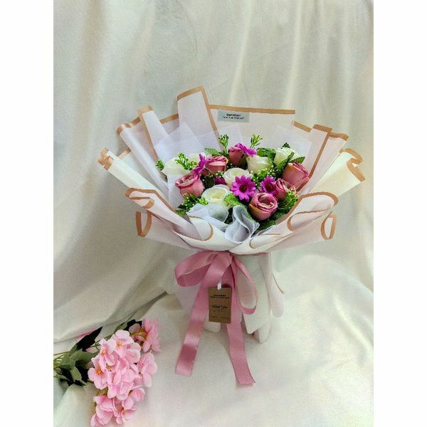 Jual Bucket wisuda/bucket engagement/bucket lamaran/bucket bunga/bucket ...