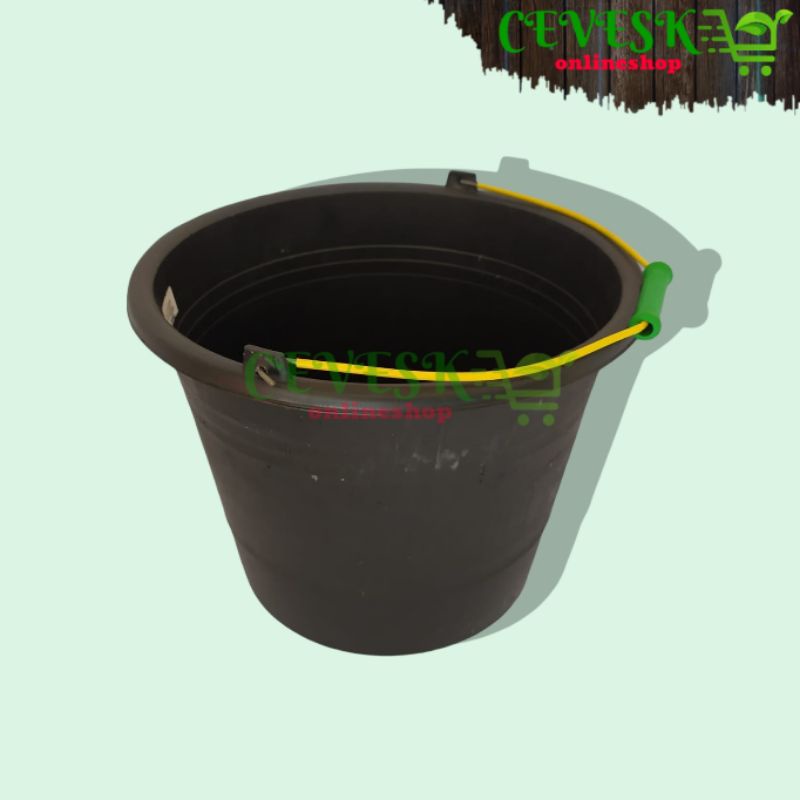 Jual EMBER PLASTIK HITAM ANTI PECAH 18 20 22 EMBER COR | Shopee Indonesia