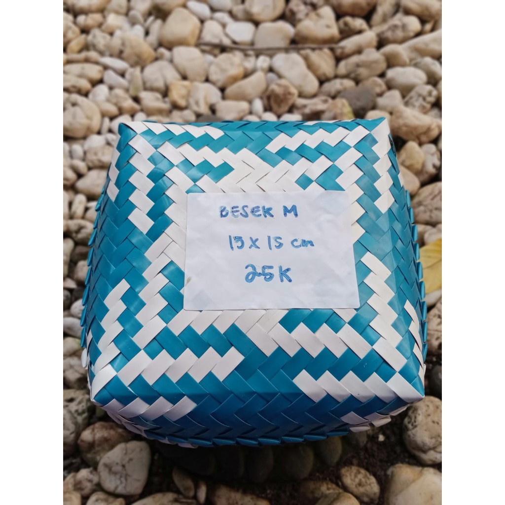 Jual Besek Anyaman Plastik Besek Hantaran Lebaran Besek Makanan Besek ...