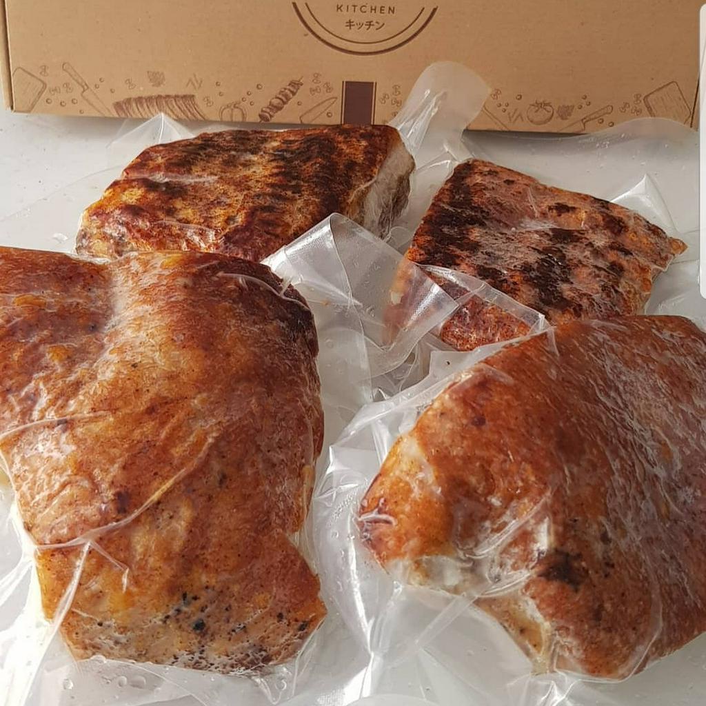 Jual Babi Kriuk Vaccum Packed Large - Jack & John Kitchen | Shopee ...