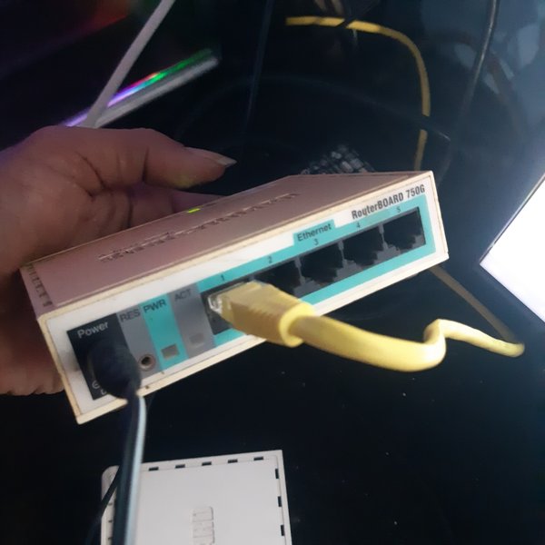 Jual mikrotik rb750g gigabit | Shopee Indonesia