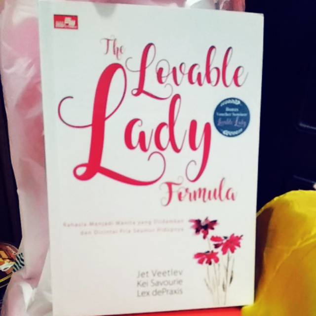 Jual BUKU THE LOVABLE LADY - LOVABLE LADY | Shopee Indonesia