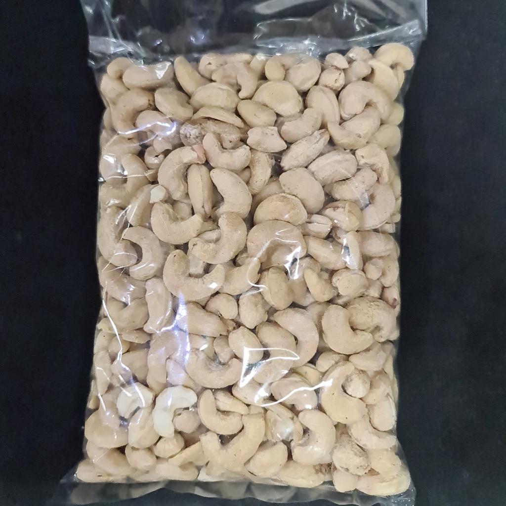 Jual kacang mede sulawesi utuh super / mete 500 gram | Cashew nut ...
