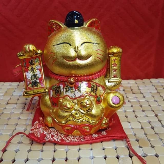 Jual Maneki neko kucing hoki warna emas (41-8A) | Shopee Indonesia