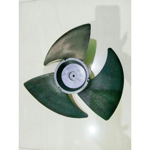 Jual Baling kipas outdoor ac Daikin malaysia orisinil | Shopee Indonesia