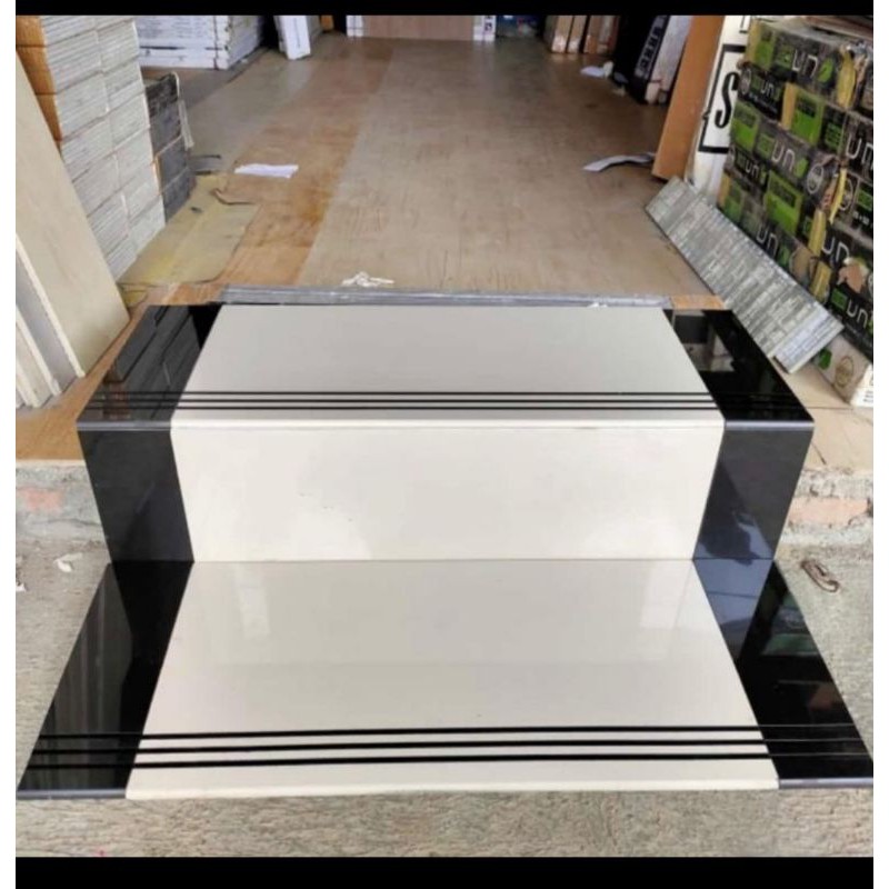 Jual granit tangga 20x80+30x60 | Shopee Indonesia