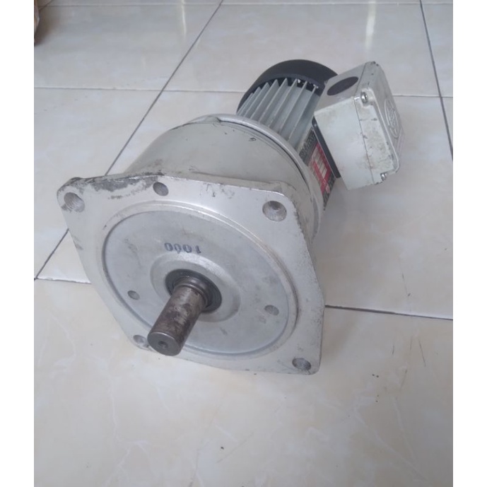 Jual Ac Motor Gearbox 220/280V 0.1kw | Shopee Indonesia