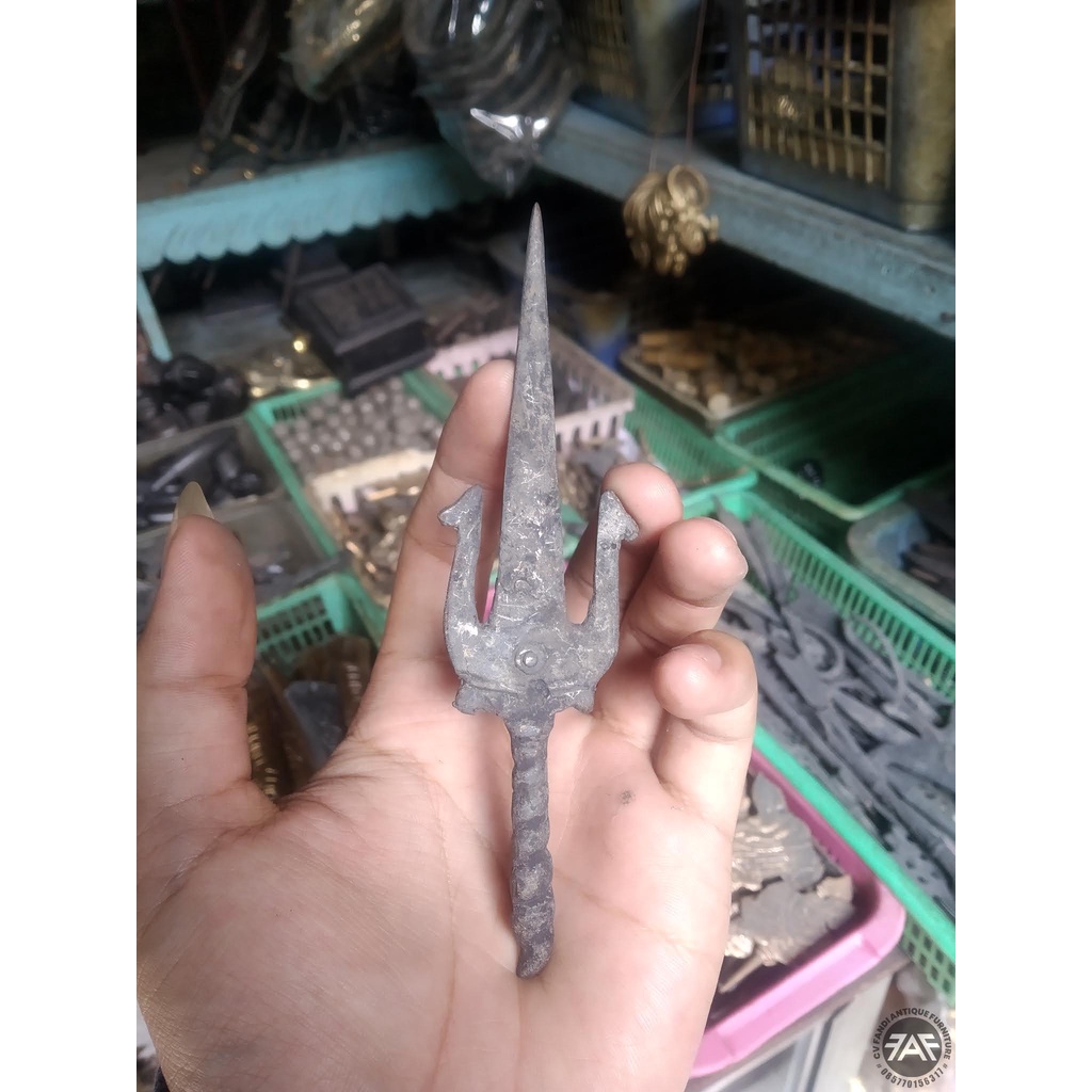 Jual Harga Pengepul Pusaka Trisula Perunggu | Shopee Indonesia