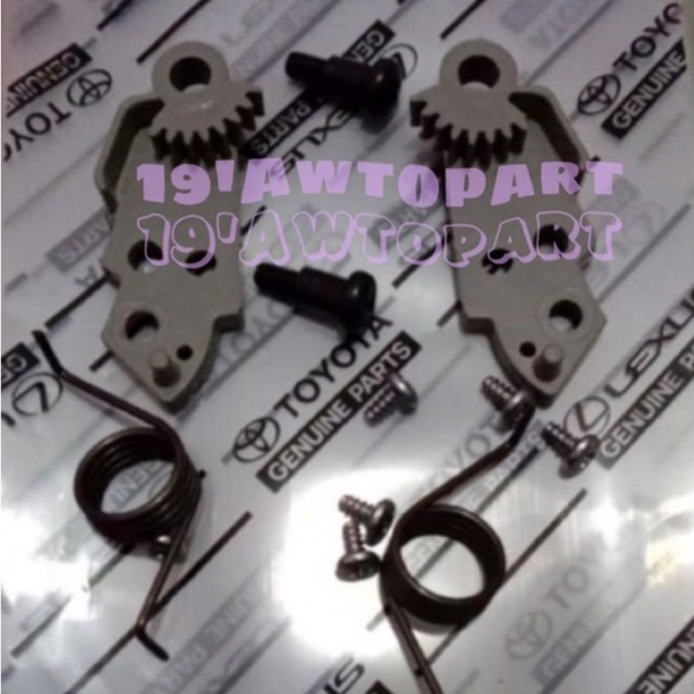 Jual BREKET ENGSEL LACI DASBOARD TOYOTA KIJANG INNOVA | Shopee Indonesia