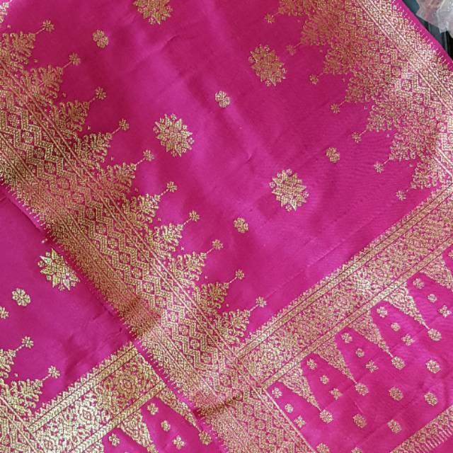 Jual Songket palembang cantik manis pink gold | Shopee Indonesia