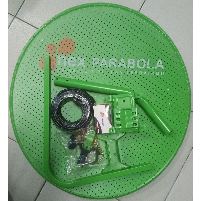 Jual PARABOLA LUBANG MINI NEX PARABOLA 60CM SET LENGKAP DENGAN LNB DAN ...