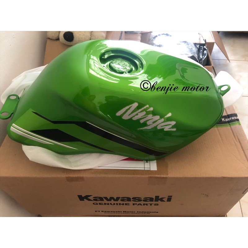 Jual Tangki original kawasaki ninja rr krr 2015 hijau | Shopee Indonesia