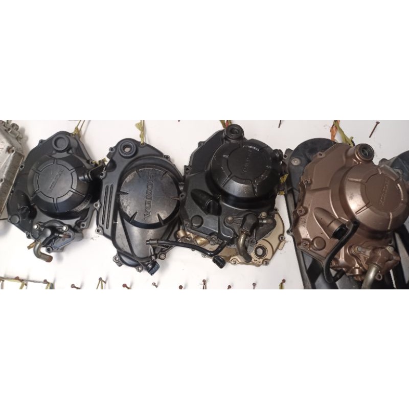 Jual bak kopling kanan set water pam blok bak kalter kanan oli Cb 150r ...