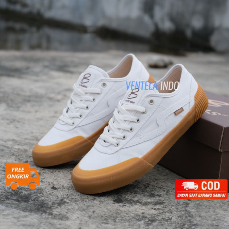 Jual Patrobas Equip Low White Gum Original | Shopee Indonesia